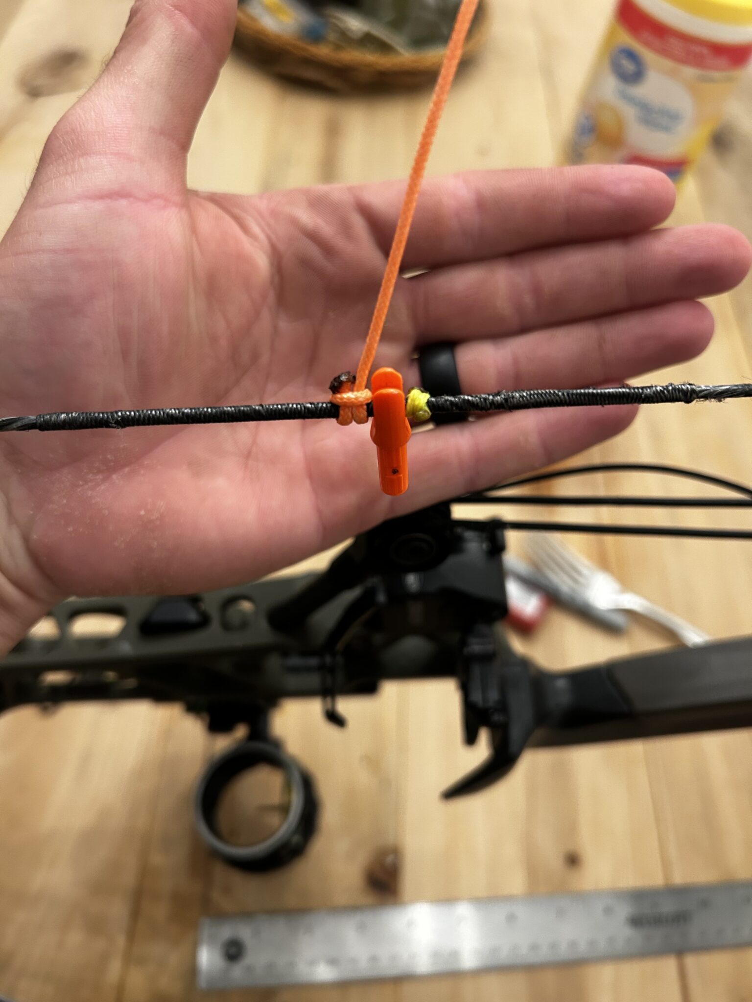 How to tie a d-loop like a pro - ArcheryEthos